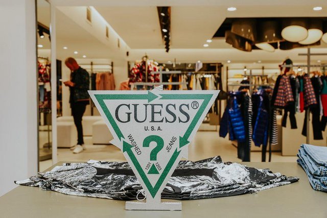 Guess launches flagship concept store in Menlyn Park — www.guzzle.co.za