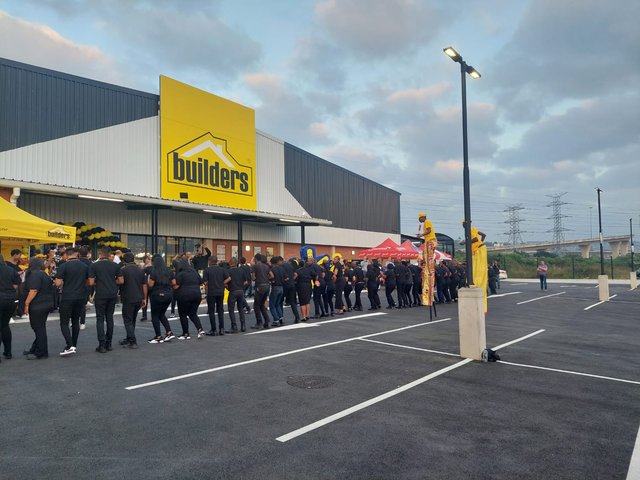Builders opens new store in Springfield KZN — www.guzzle.co.za