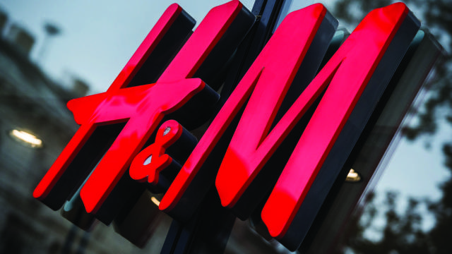 H&M Clothes Going Up In Smoke… — www.guzzle.co.za