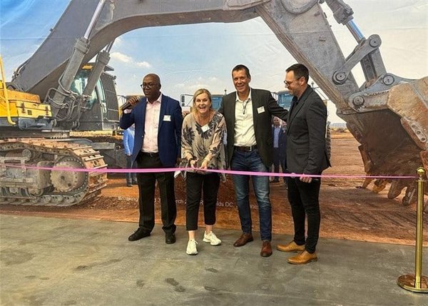 The Foschini Group unveils omni-enabled distribution centre — www ...